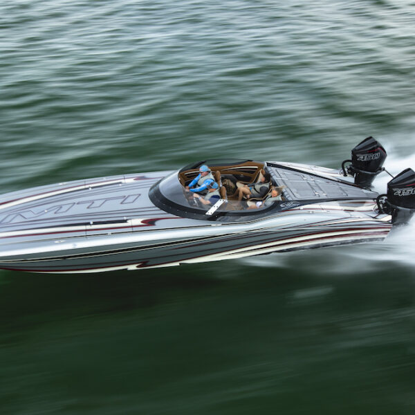 MTI Outboard Cats, Offshore Catamaran Race Boat, Pleasure Boat